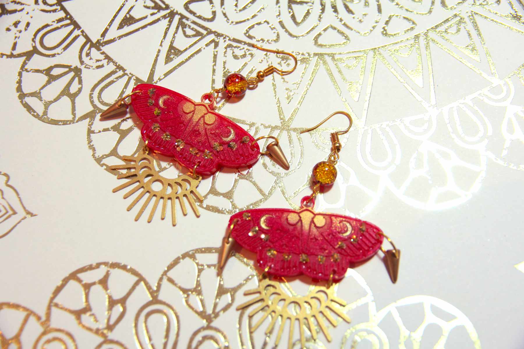 Maroon Empress – Lunar Moth Collection – Luna & Kiki